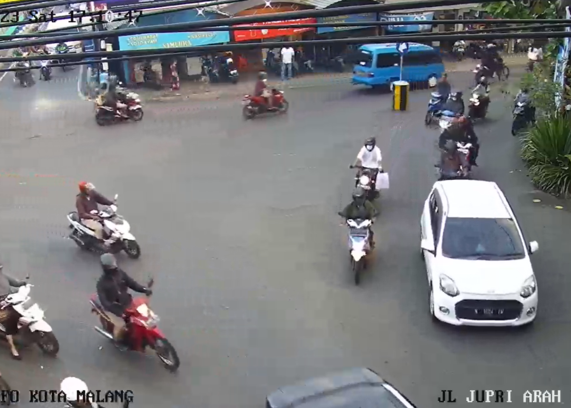 CCTV Jl. Terusan Dieng Arah Barat - CCTV Kota Malang