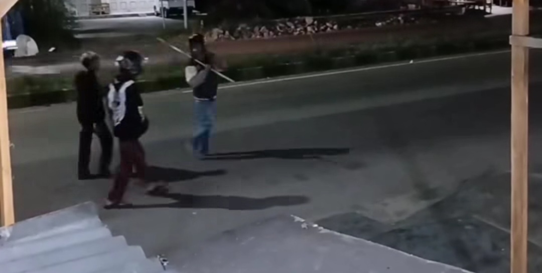 Aksi Kejar-kejaran Pelaku Tawuran Gegerkan Simpang Bypass Kataping - infoSumbar