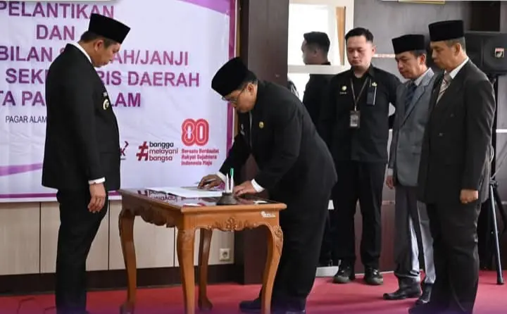 Zaily Oktosab Fitri Abidin Pagi Dilantik Pj Sekda Sore Dilantik Kepala Bappeda, Ini Pesan ...
